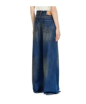 DIESEL® Relaxed Jeans Low-waist 1996 D-sire
