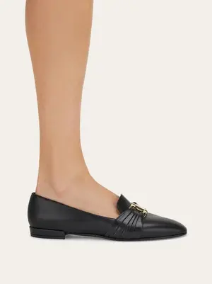 FERRAGAMO Gancini Ornament Loafer