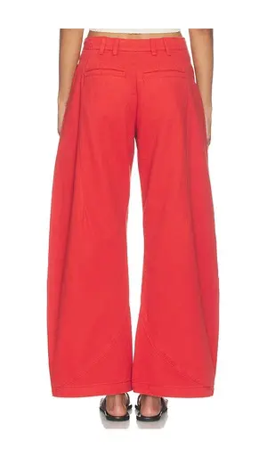 Lioness Sideline Jeans In Red