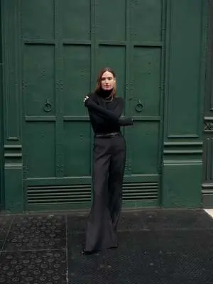 GWYN Sli Cashere Turtleneck | | Size