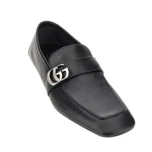 Gucci Grained Leather Loafers With Double G Detail