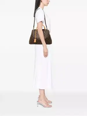 LOUIS VUITTON 2017 Monogram Montaigne Mm Satchel