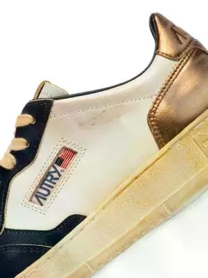 AUTRY Medalist Super Vintage Sneakers - White
