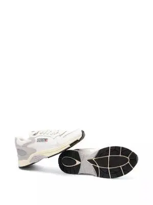 AUTRY Hyperway Panelled Sneakers