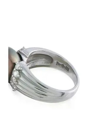 LB EXCLUSIVE Tahitian Pearl And Diamond Ring