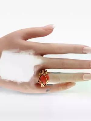 LB EXCLUSIVE Coral-stone Leaf-embellished Ring