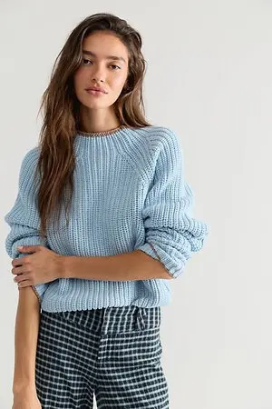 Women's Raglan Crewneck Sweaters