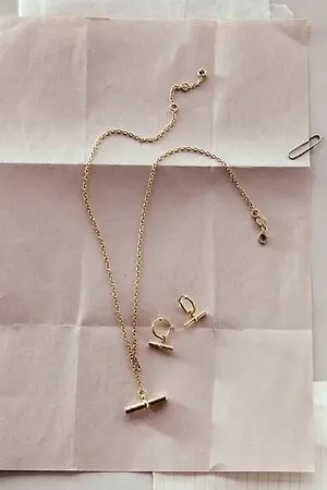 GHOST LONDON Plated Estee T-bar Necklace