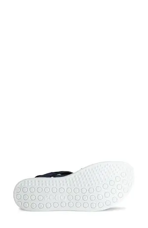 Ecco Soft Cross Strap Sandal