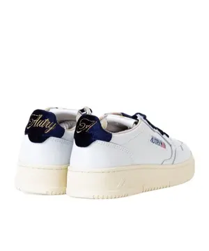 AUTRY Lace-up Low-top Sneakers