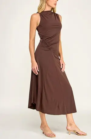 SOCIALITE Asymmetrical Knit Midi Dress - Brown