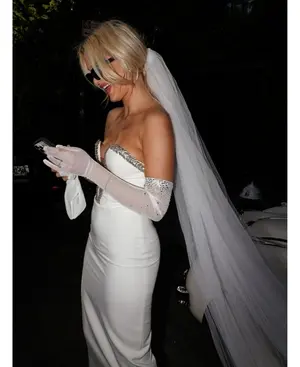 MISS CIRCLE NEW YORK Cathedral Long Wedding Veil
