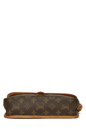 LOUIS VUITTON Monogram Sac Gibeciere