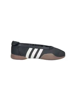 Adidas Low Top Sneakers With Lace Up Closure - Black