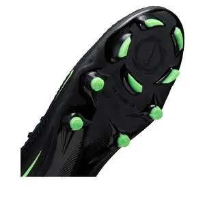 Nike Phantom High Academy Soccer Cleats