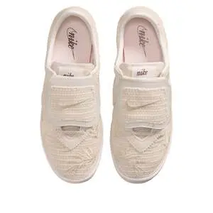 Nike Astro Grabber Textile Sneakers