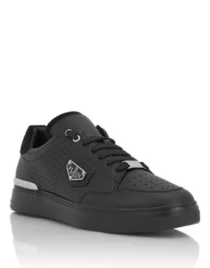 Philipp Plein Low-top Performance Sneakers With Logo Detailing - Black/black