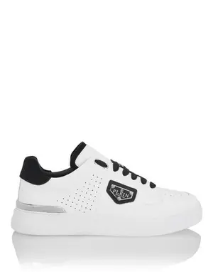 Philipp Plein Low-top Performance Sneakers With Logo Detailing - White/black
