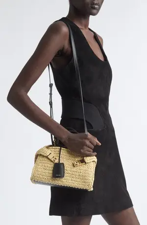 FERRAGAMO Mini Hug Crochet Raffia Top Handle Bag - Naturale/nero