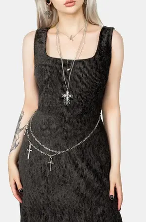 DISTURBIA Thekla Textured Midi Dress With Charm Belt