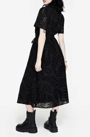 DISTURBIA Lunafern Fern Midi Shirt Dress