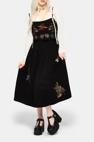 DISTURBIA Genevra Embroidered Midi Dress