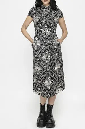 DISTURBIA Hexweave Fitted Midi Shirt Dress