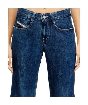 DIESEL® 1970 D-bleess Flared Jeans