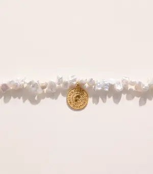 HERMINA ATHENS Freshwater Pearl Shield Pendant Necklace