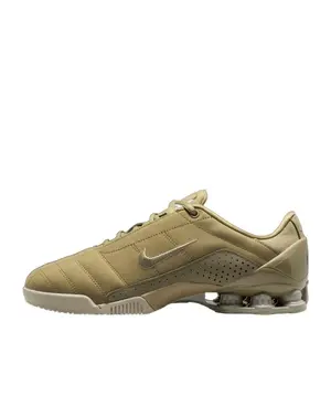 Nike Total 90 Shox Magia Sneakers