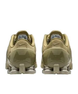 Nike Total 90 Shox Magia Sneakers