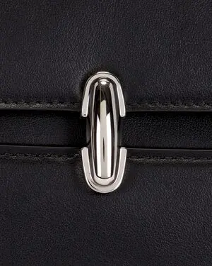 Savette Shoulder Bags