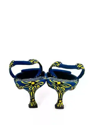 Manolo Blahnik Mayslibi Floral-print Pumps