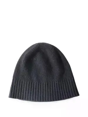 Burberry Knitted Logo-plaque Beanie Hat