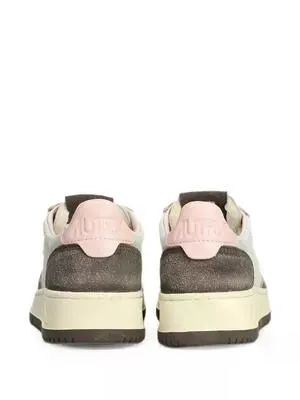 AUTRY Medalist Perforated Sneakers