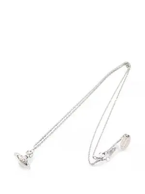 VIVIENNE WESTWOOD Pina Small Bas Relief Pendant Necklace - Silver