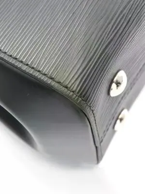 LOUIS VUITTON Cluny Epi Handbag - Black