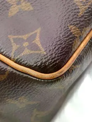 LOUIS VUITTON Monogram Shoulder Bag