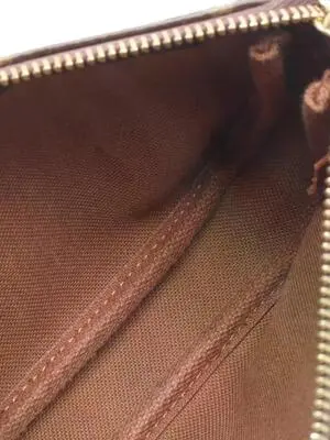 LOUIS VUITTON Pochette Monogram Shoulder Bag - Brown