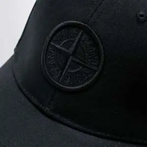 Stone Island Baseball Cap With Logo - Black