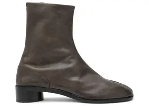 MAISON MARGIELA Tabi Ankle Boot - Brown