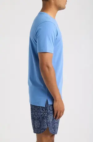 LEGENDS Aviation Athletic Club Graphic T-shirt