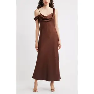 Chelsea28 Strappy Dresses