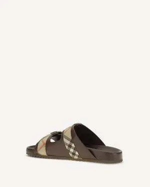 Burberry Urchin Sandals With Jacquard Check Detail - Brown