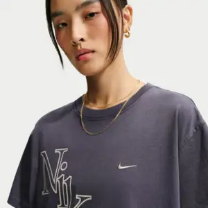 Nike Sportswear Classic Oversized T-shirt