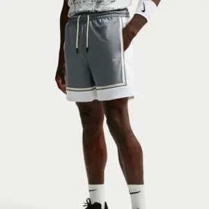 Nike Standard Issue Dri-fit Basketball Shorts