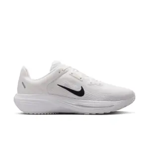 Nike Quest Road Running Shoes