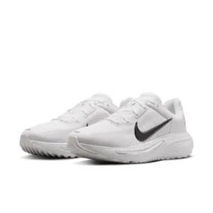 Nike Quest Road Running Shoes