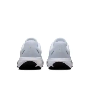 Nike Quest Road Running Shoes