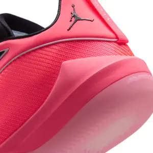 JORDAN Triangle Basketball Shoes
